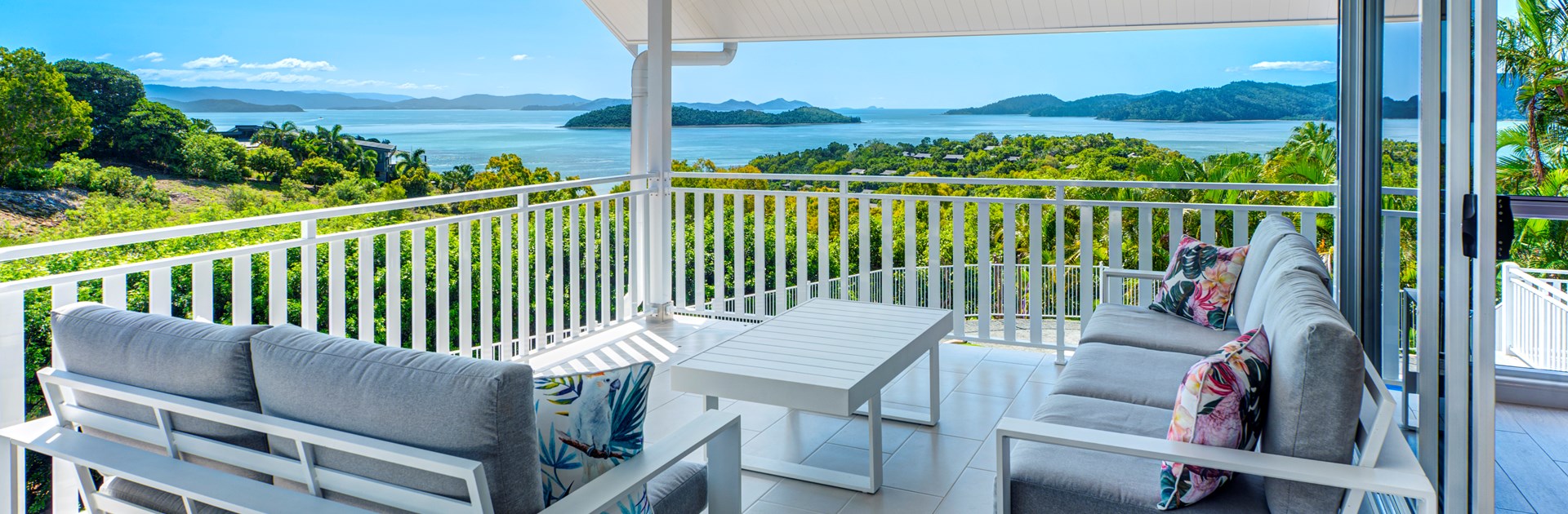 Blue Sands | 6 Bedrooms, 5 Bathrooms | Hamilton Island Holiday Homes